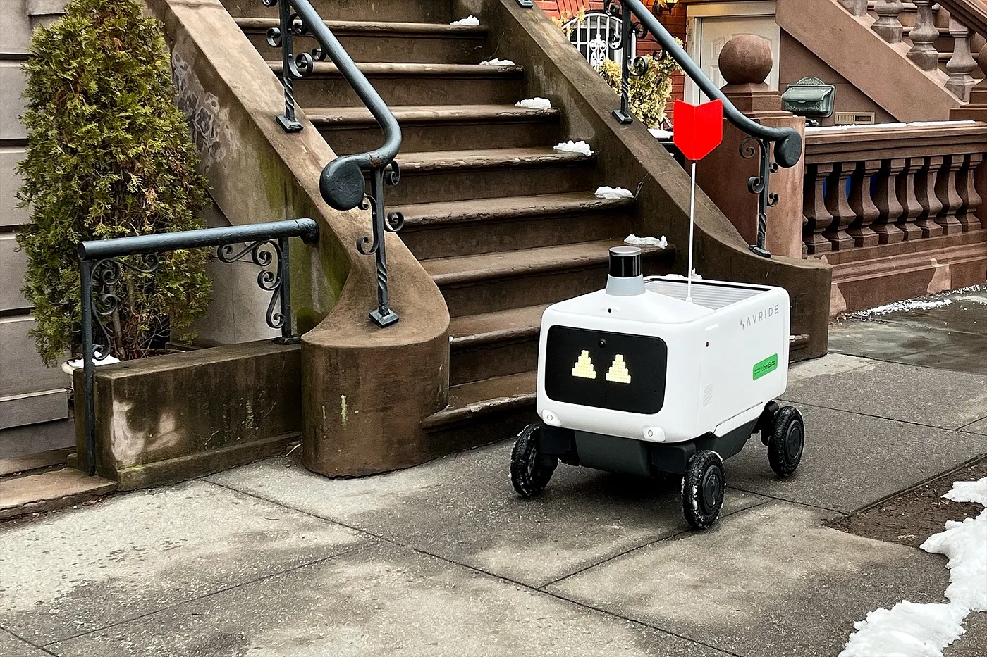 Robots Now Delivering Uber Eats in Jersey City