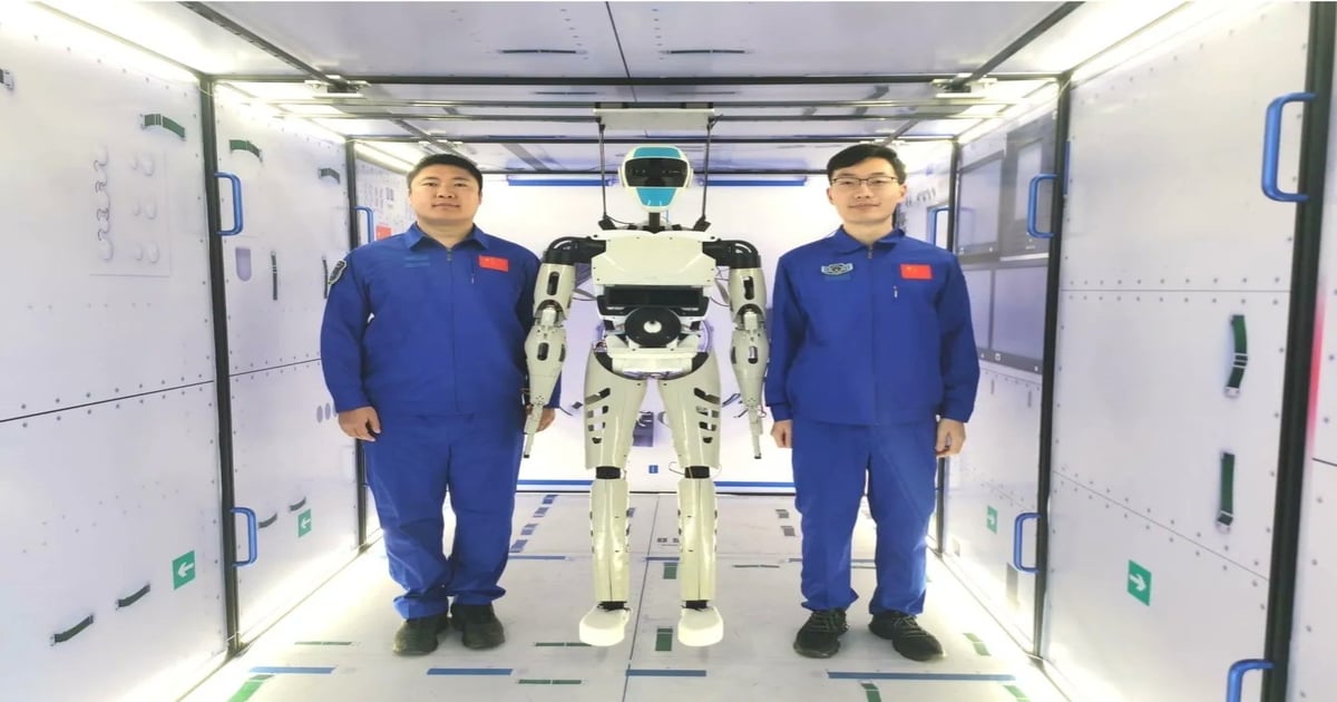 Robot Astronaut Heading to Chinese Space Station
