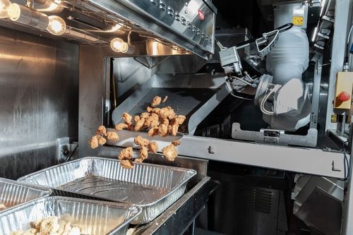 Restaurant Chain Automates Food Prep With Kitchen Robots | IoT World Today