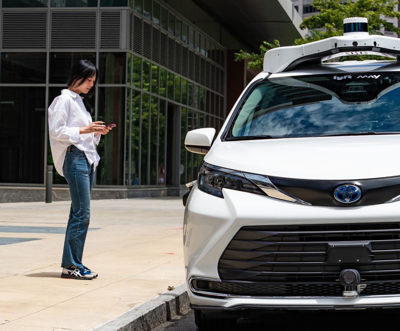 Self-Driving Software Upgraded for Uber, Lyft Deployments