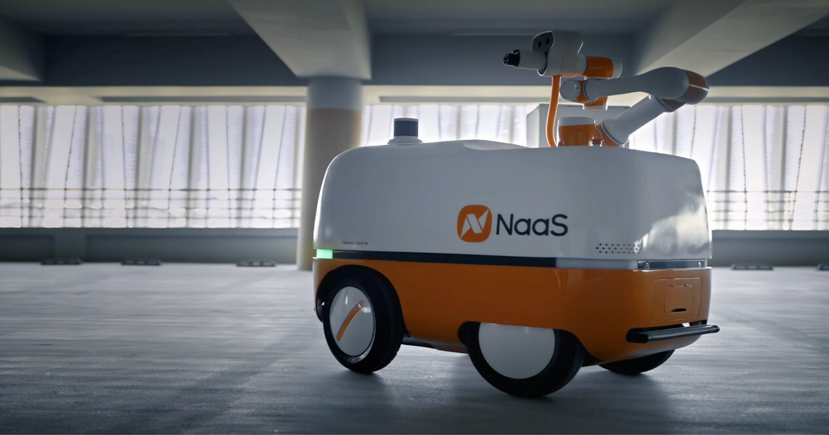 Autonomous Charging Robot for Drivers Unveiled