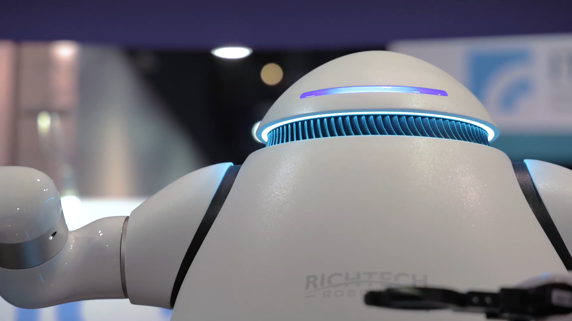 Service Robot Developer Proposes $15M Initial Public Offering