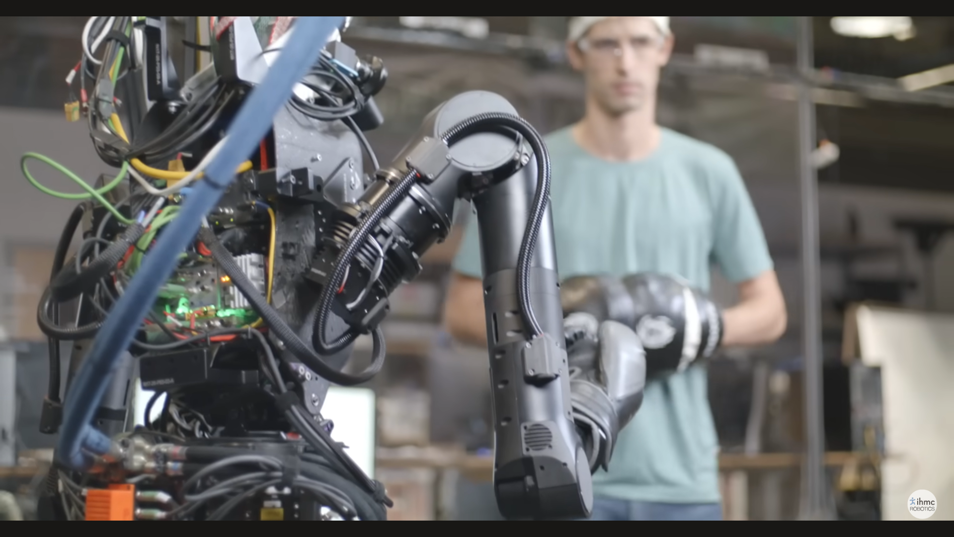 Humanoid Robot Shows off Boxing Skills