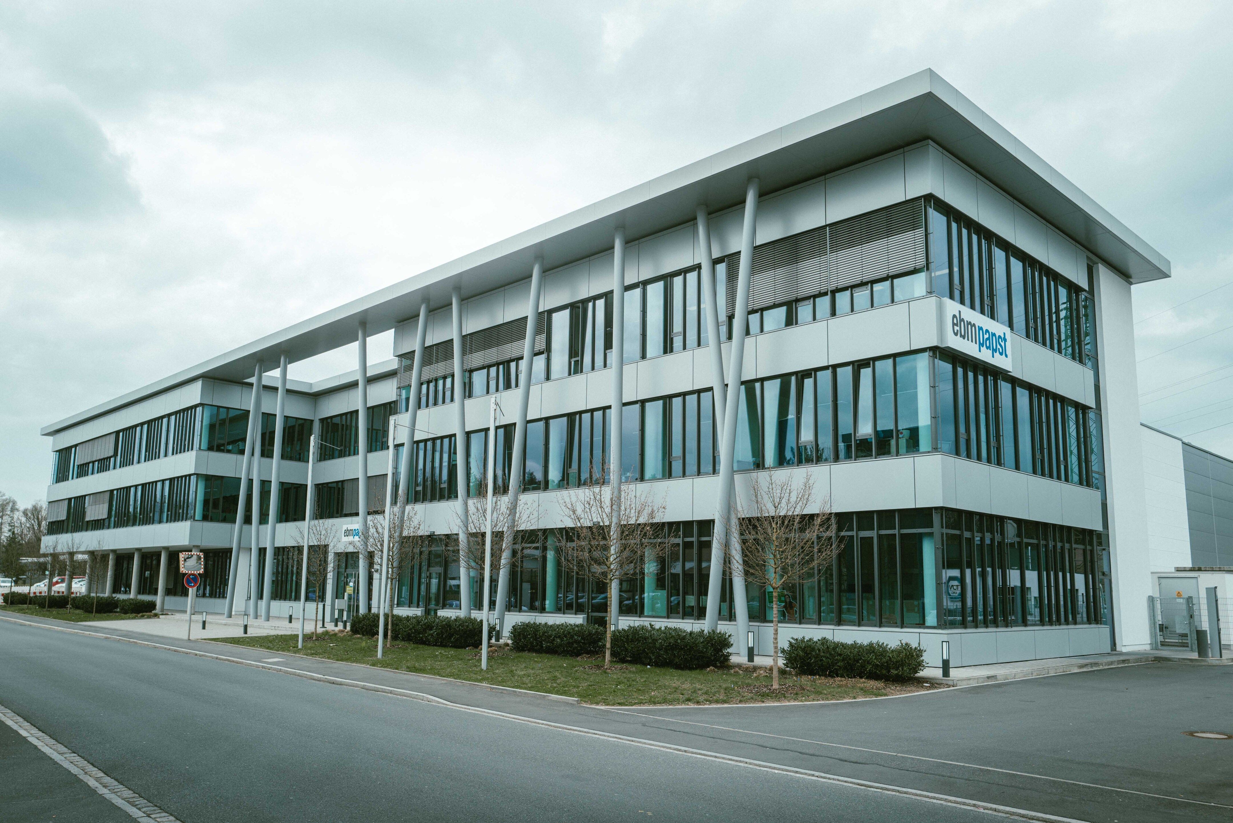 Siemens Expands Industrial Automation with EBM-Papst Acquisition