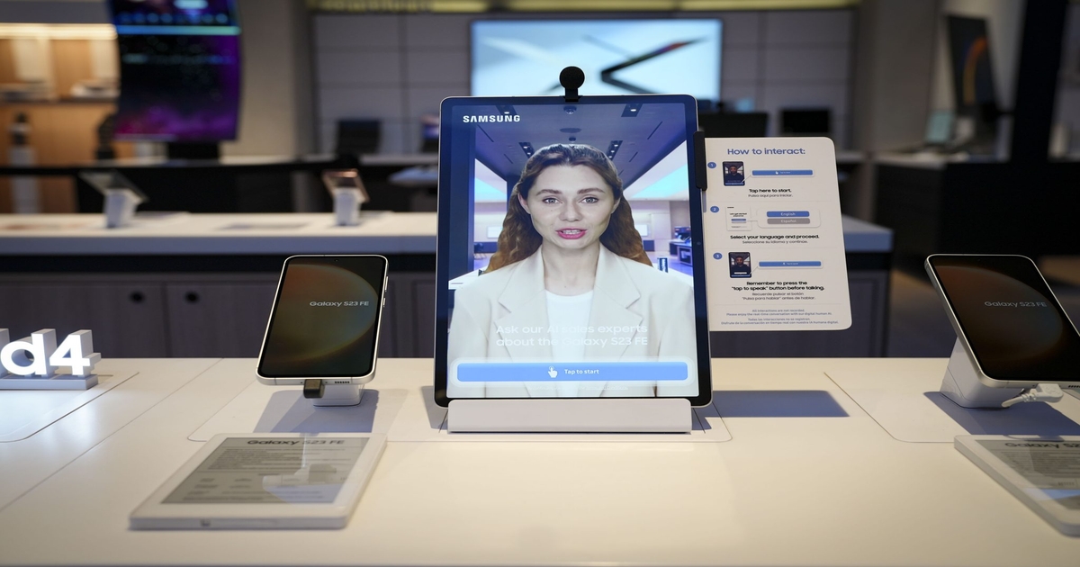 Samsung Virtual Assistants, Smart Signage on Display at NRF 2024