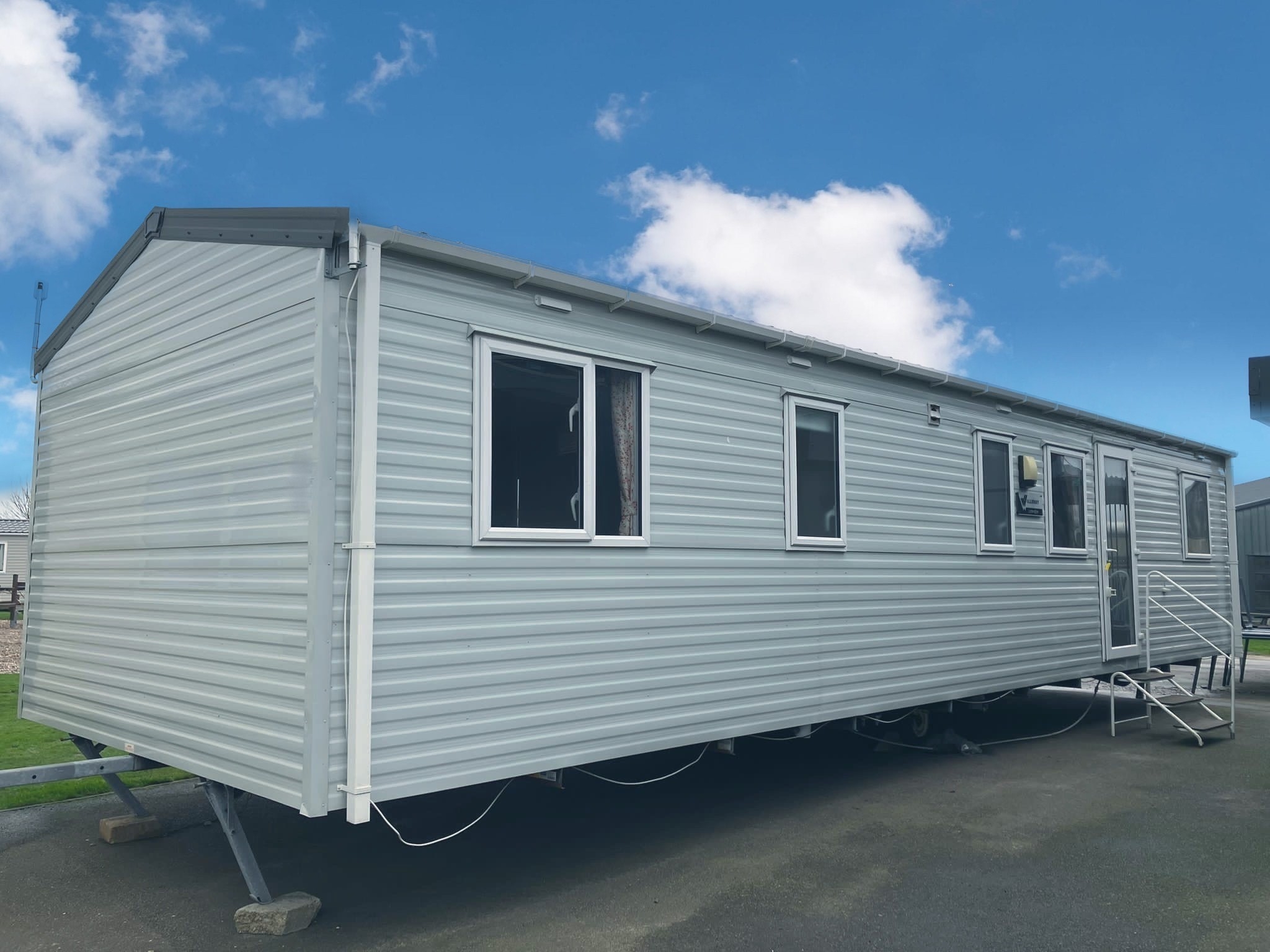 Willerby Lymington 2018 For Sale at Broadland Sands Holiday Park, Suffolk