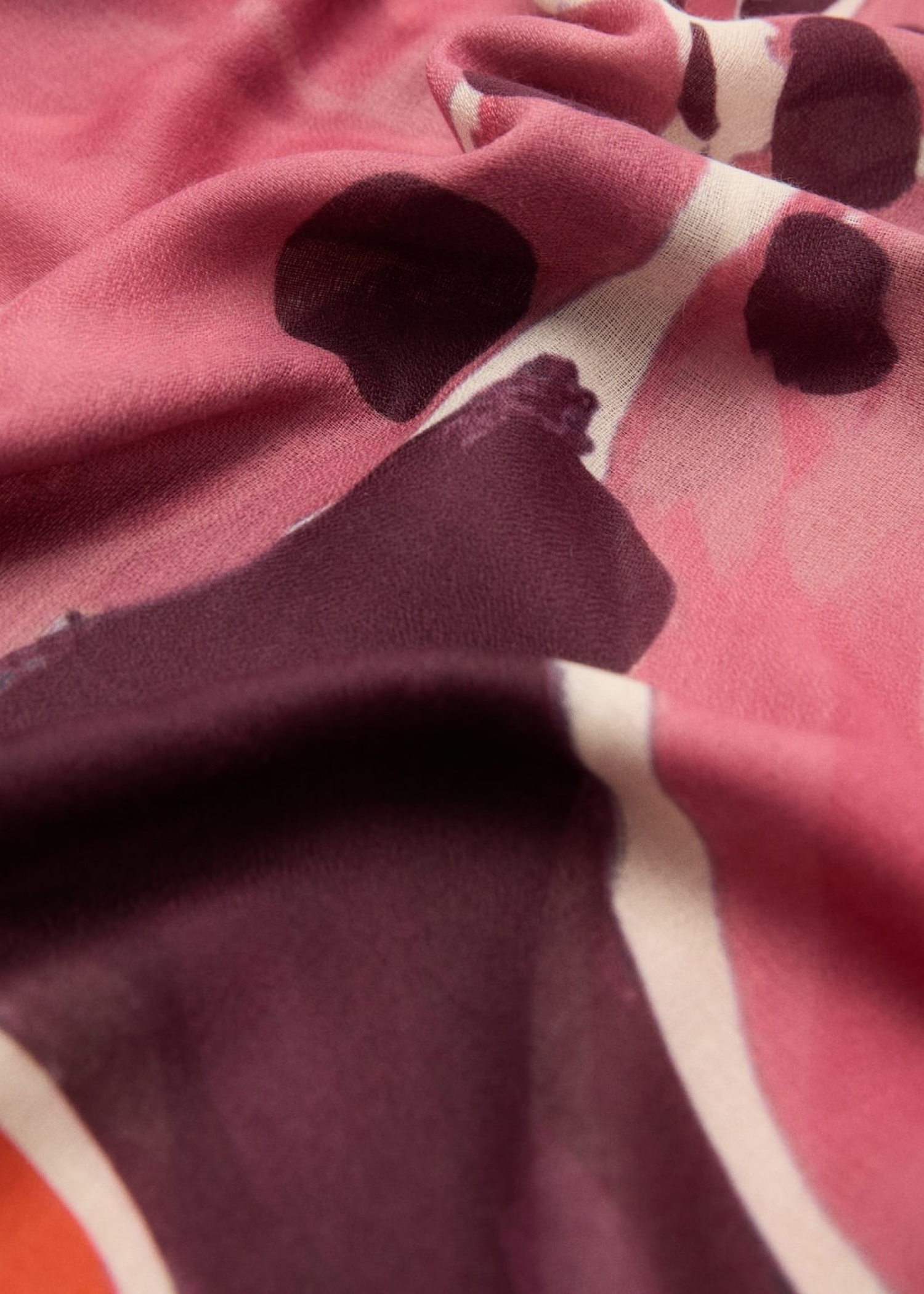 Comment combiner le bordeaux de façon originale | Discover by MANGO