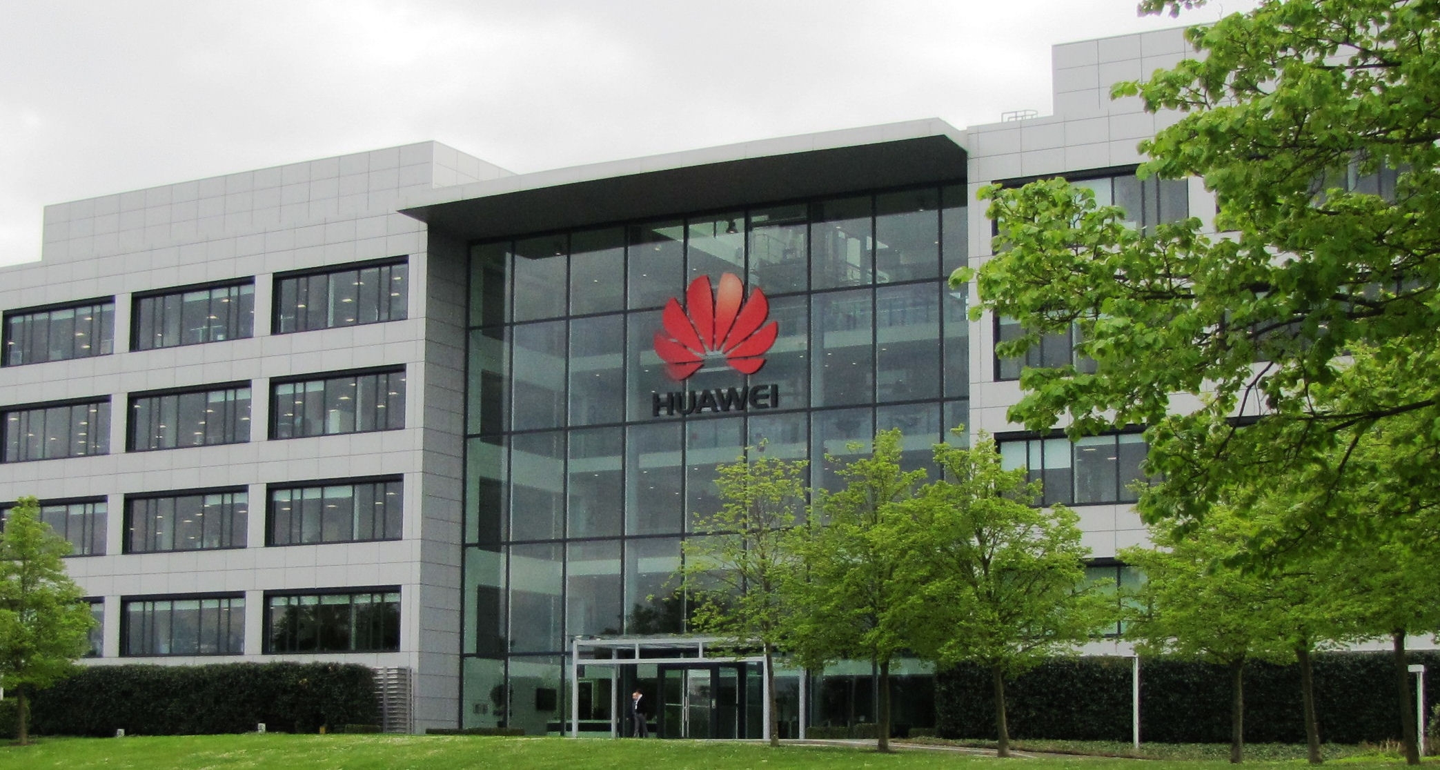 Huawei, China Unicom serve up cellular IoT with “smart parking”