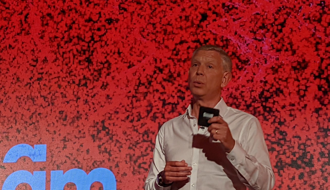 VMO2 launches TV streaming device