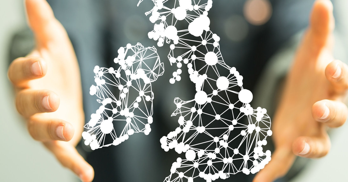 EE dominates RootMetrics UK 2H 2015 rankings