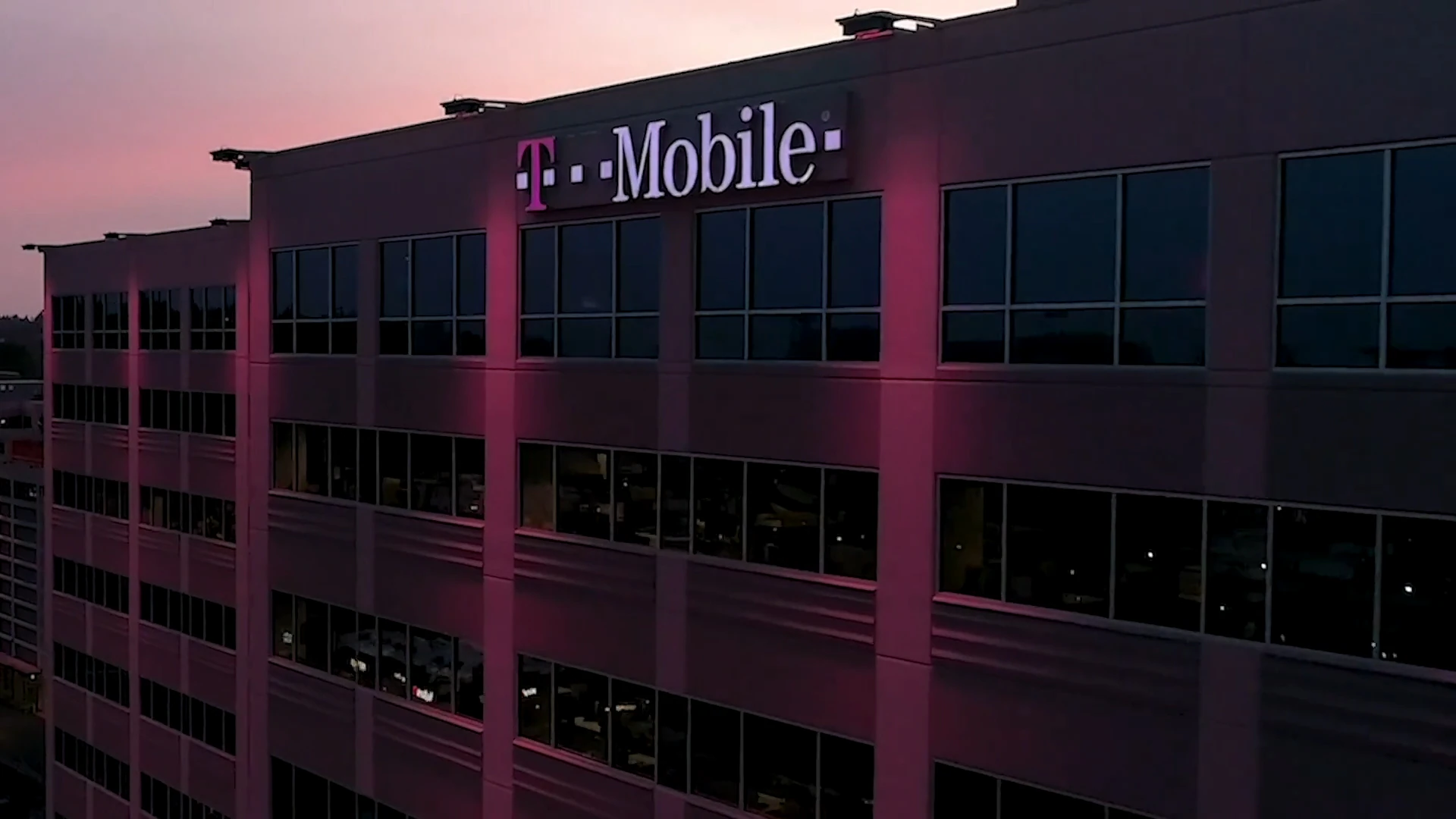 T-Mobile US to spend $600 million on ad firm Vistar