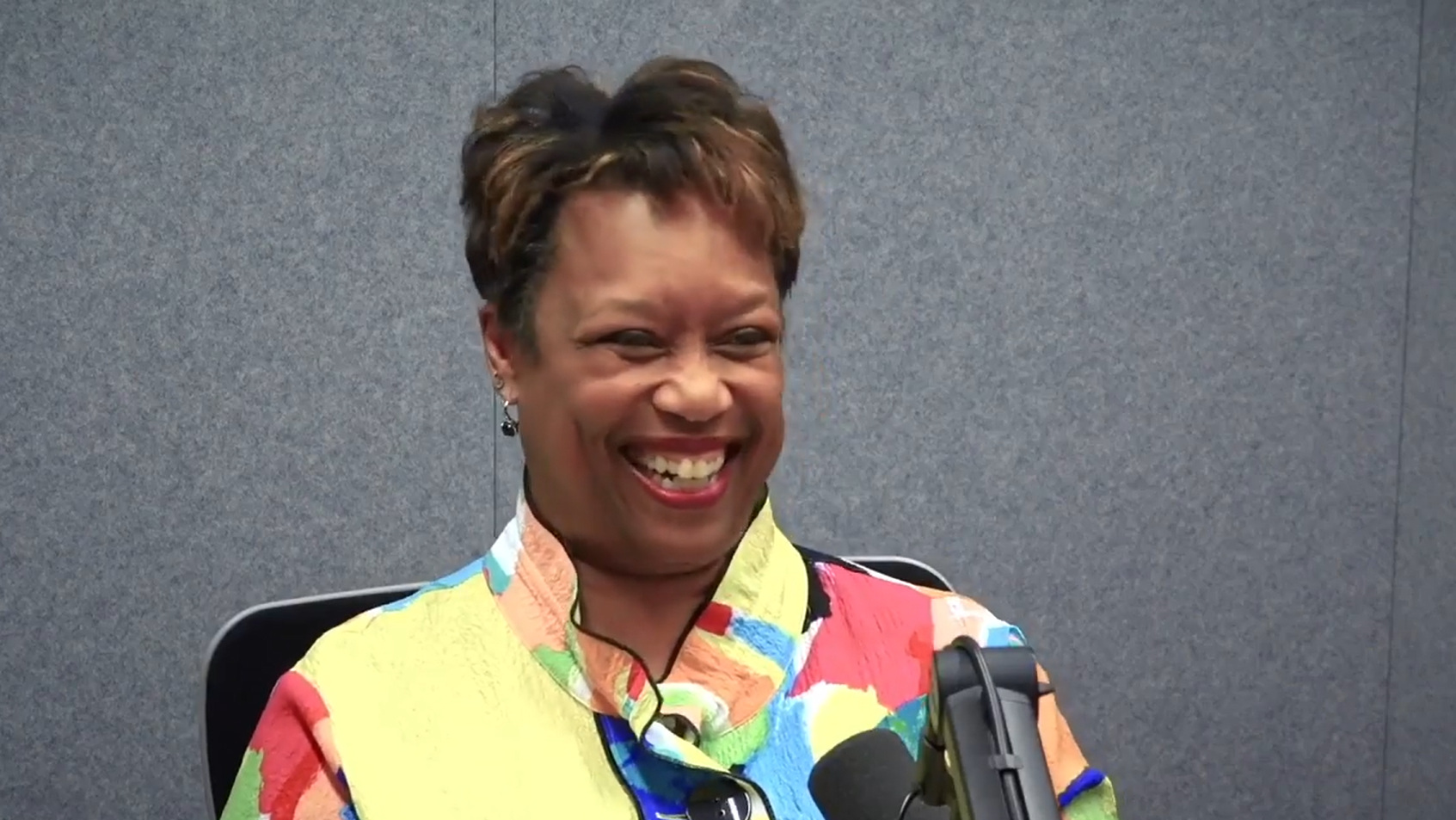 Telstra will plough AUD700 million into an AI joint venture with Accenture