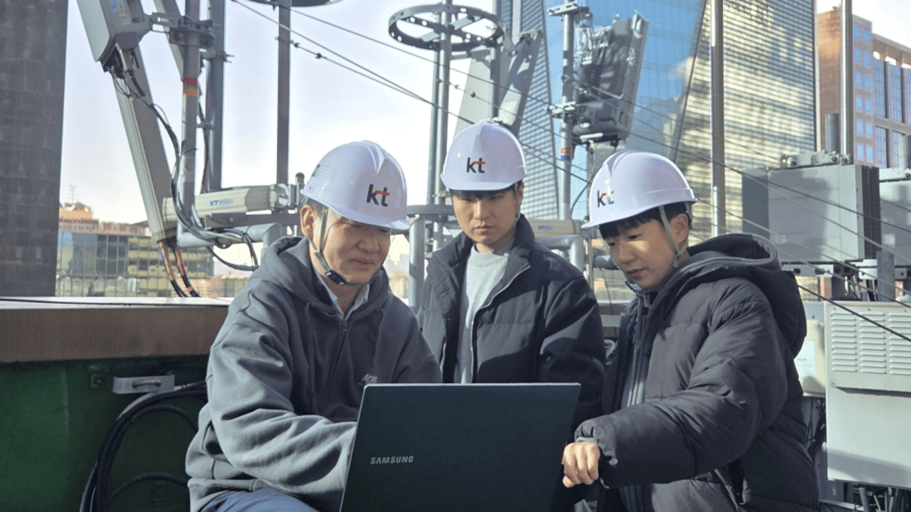 Ofcom launches new postcode checker for mobile coverage and performance