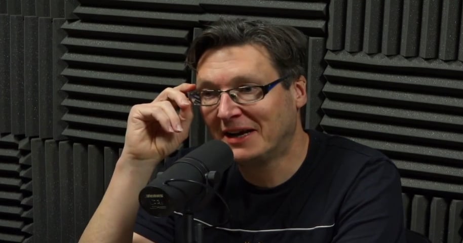 The Telecoms.com Podcast: UK OpenRAN, public cloud and VMO2