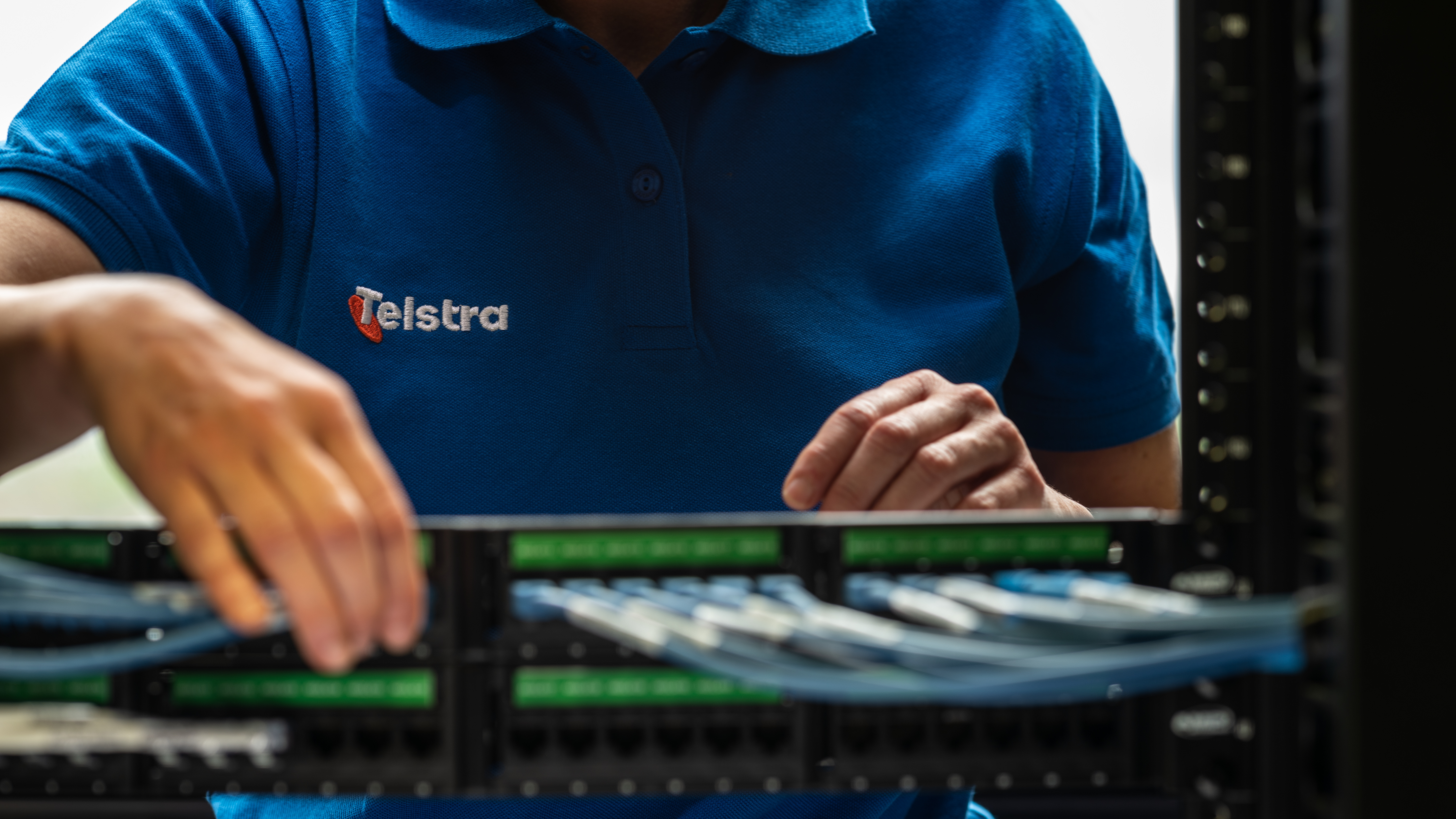 Telstra bolsters Asia Pacific subsea cable routes