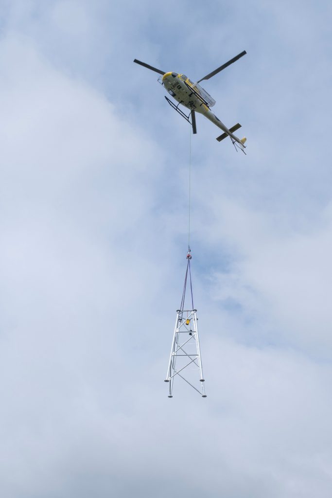 VMO2 calls in helicopters to plonk 4G towers on remote island