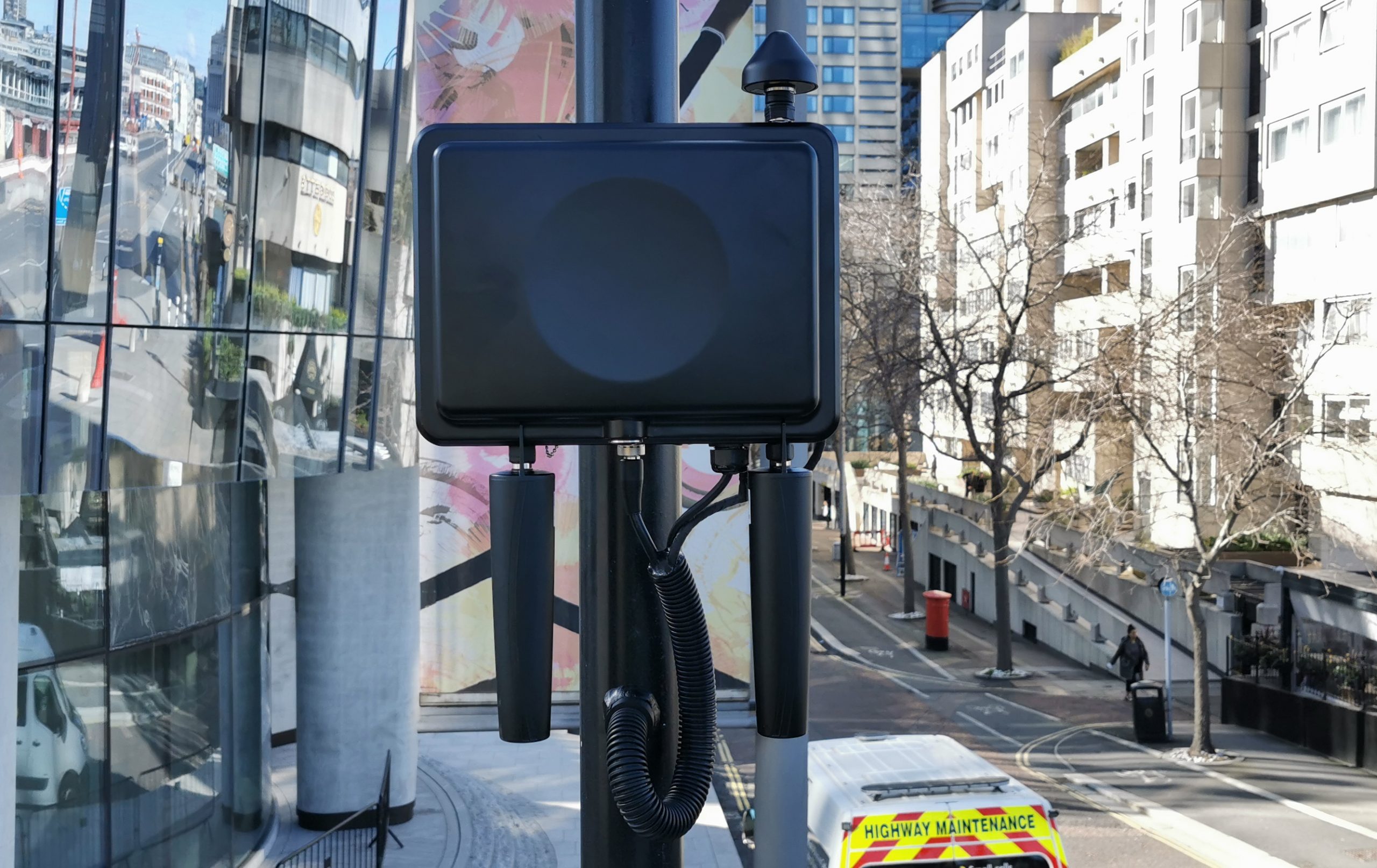 VMO2 has sprinkled 1,300 5G small cells across London