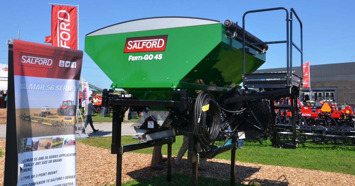 Fertilizer spreaders go high-tech for precise application | Beef Magazine