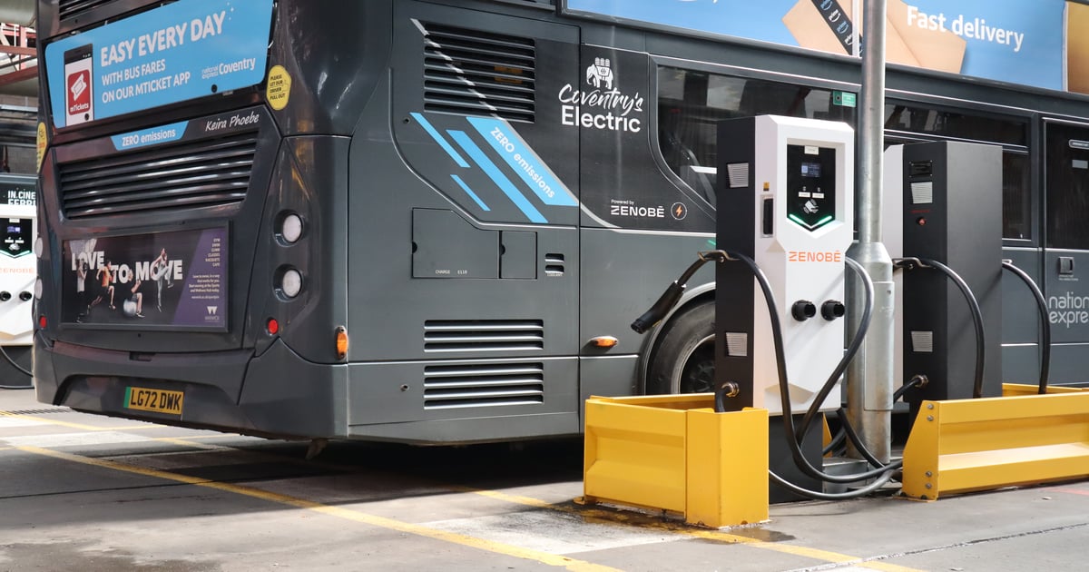 National Express cuts ebus charging costs via energy deal
