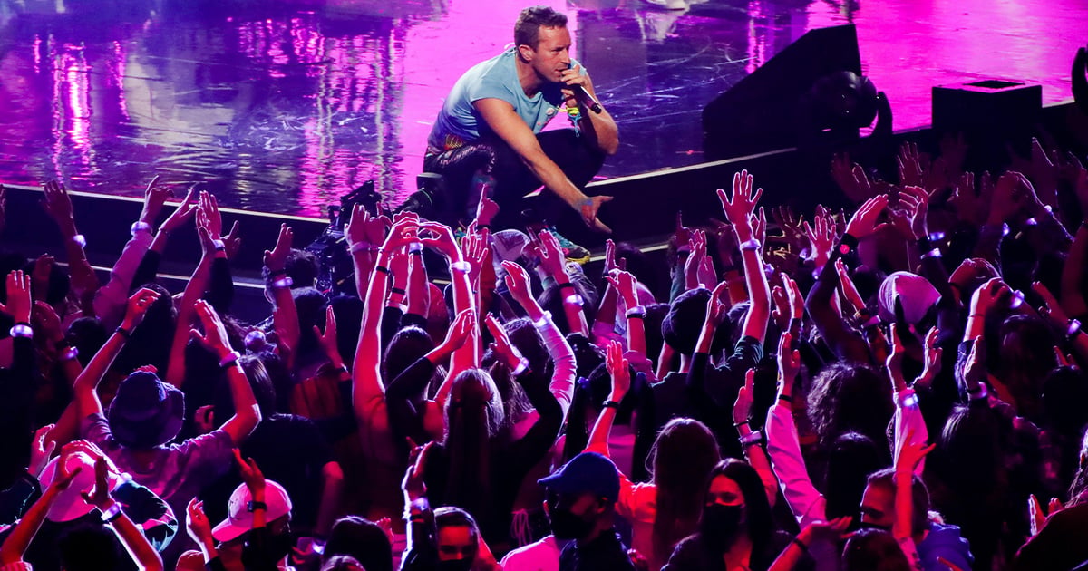 Coldplay Encourages Concert Goers to Recycle LED Wristbands by Making ...