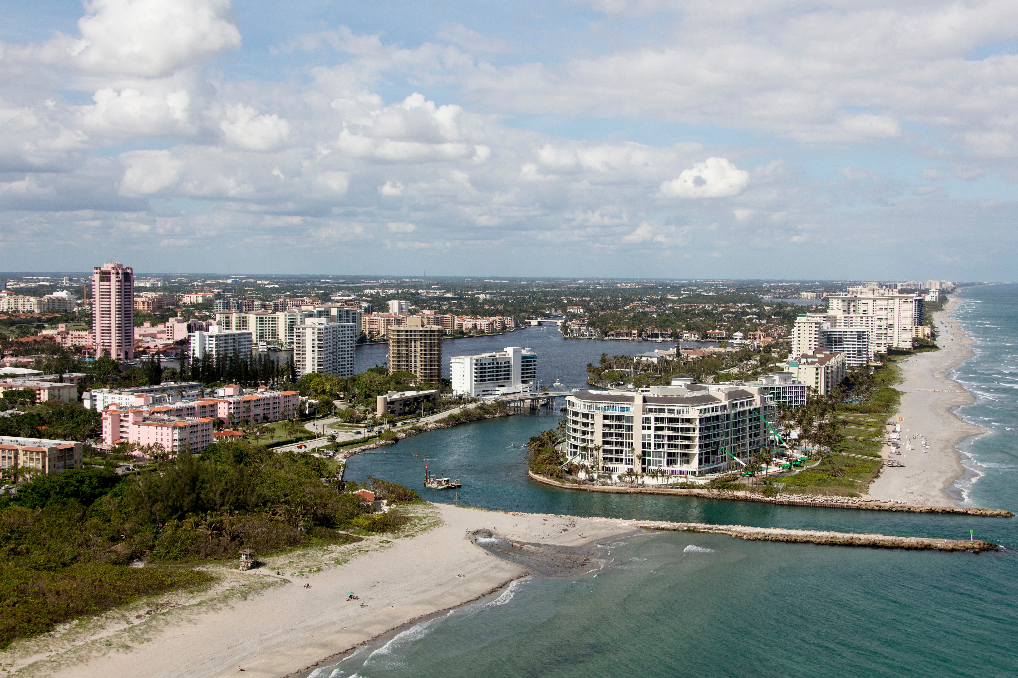 Boca Raton, Fla., May Move to Private Waste and Recycling Collection