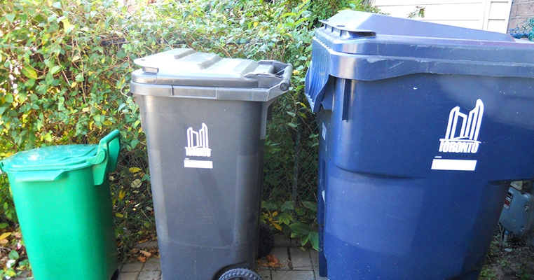 How Smart Cities are Managing Solid Waste