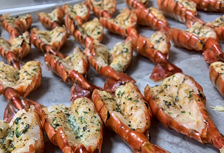 Shrimp foodservice menu items with jumbo flavor