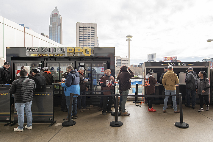 Walk Thru Bru concept brings grab and go to stadium beverage sales