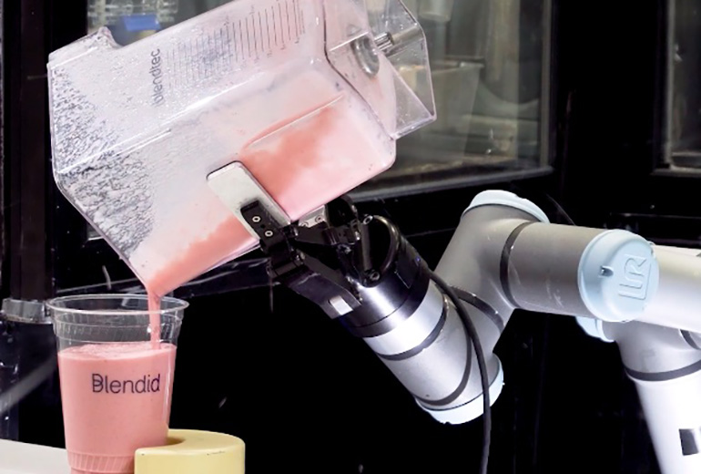 Tech Update: Robots continue to take over foodservice tasks