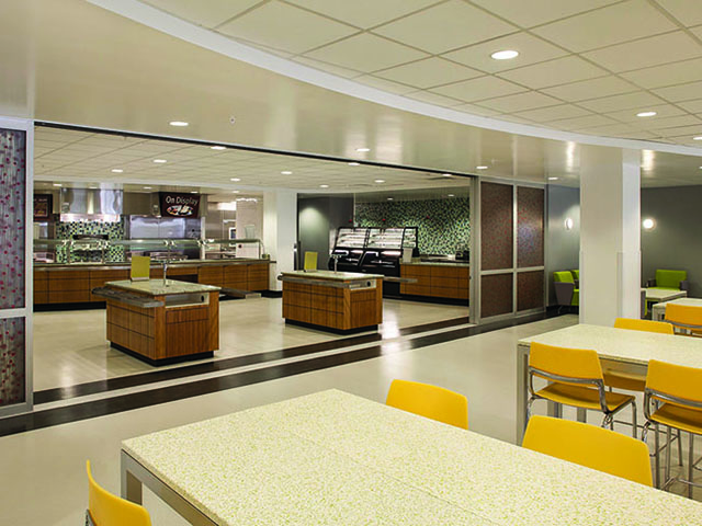 Federal cafeteria delivers function, flavor