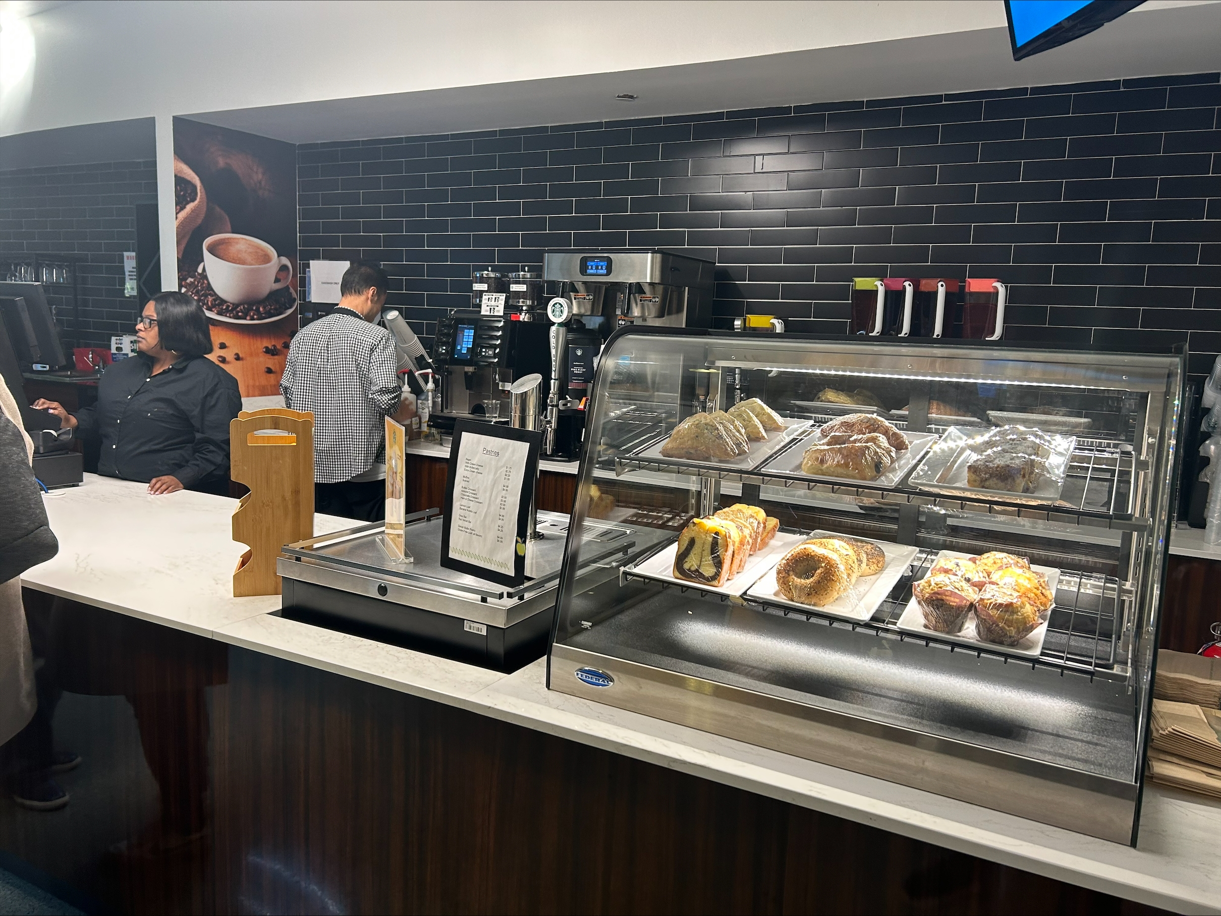 Coffee by day, cocktails by night, CUNY's Cafe 365 by Aladdin Campus ...