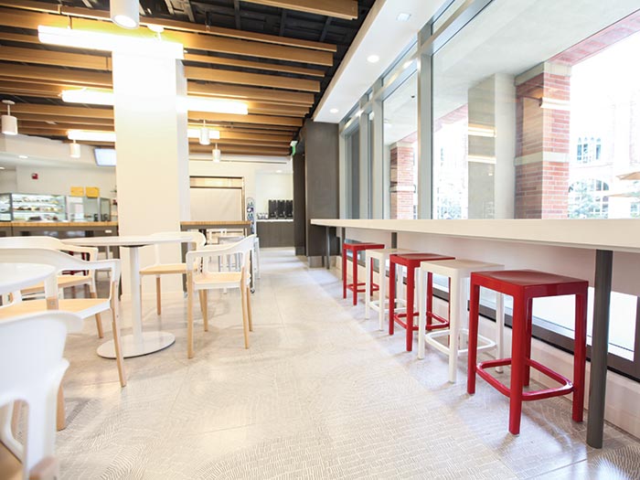 USC revamps two on-site cafes