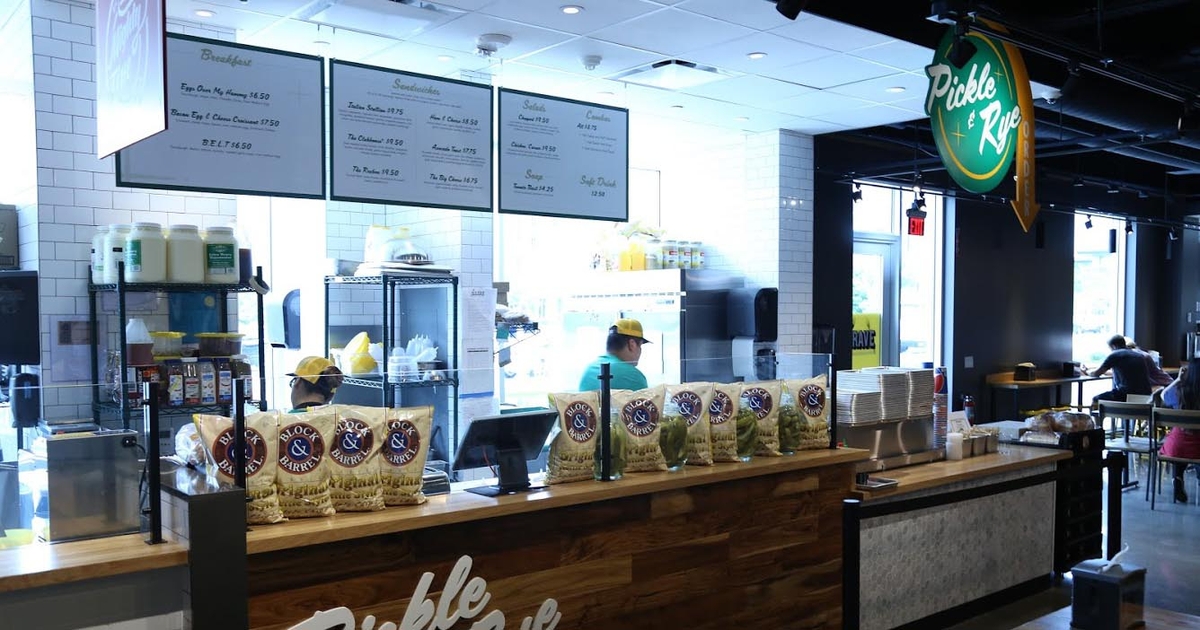 A new food hall helps ease the dining crunch at Purdue University