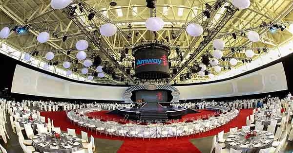 EventWorks Creates a Big Show for Amway China