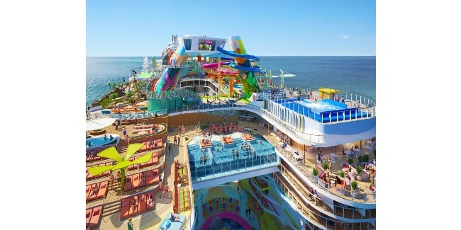 On Icon, water, water everywhere at Chill Island and The Hideaway