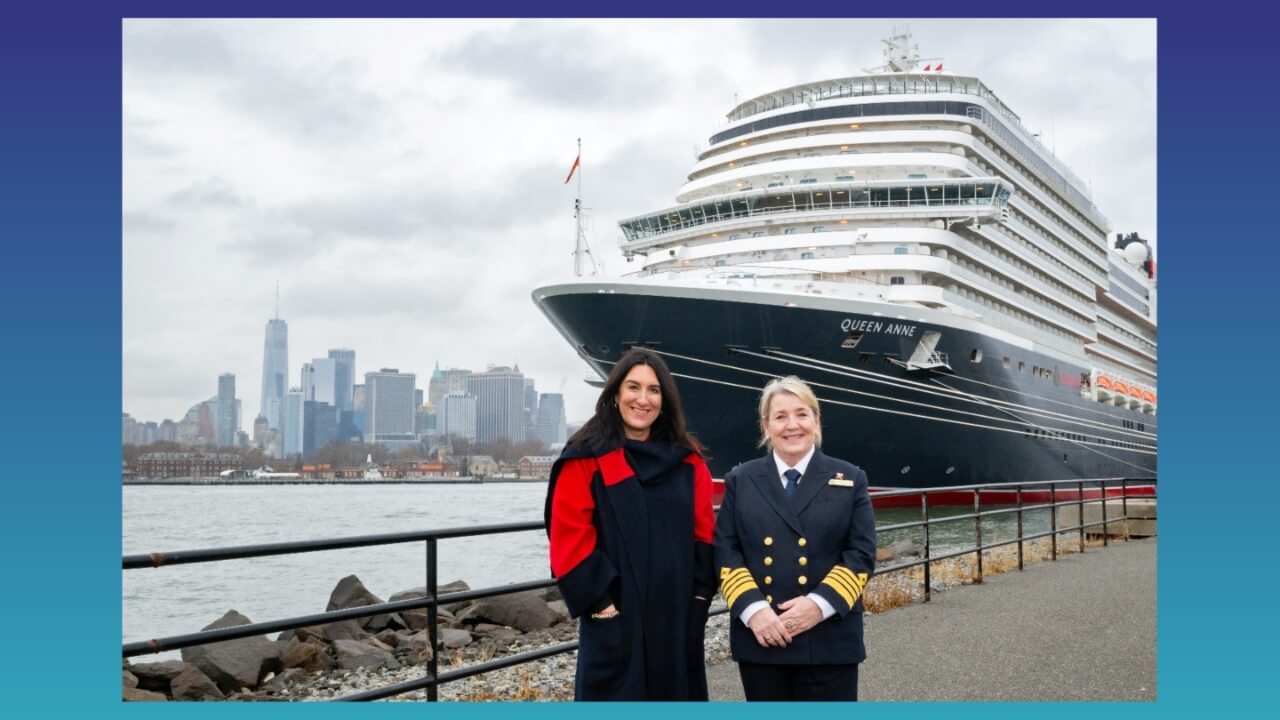 Queen Anne Hamburg: Kreuzfahrtschiff "Queen Anne" Läuft Erstmals In
