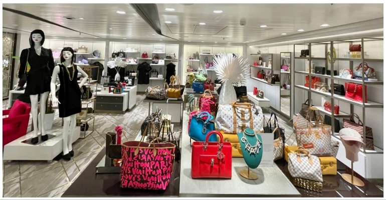Retail report on cruising's new Celebrity Ascent and Carnival Jubilee