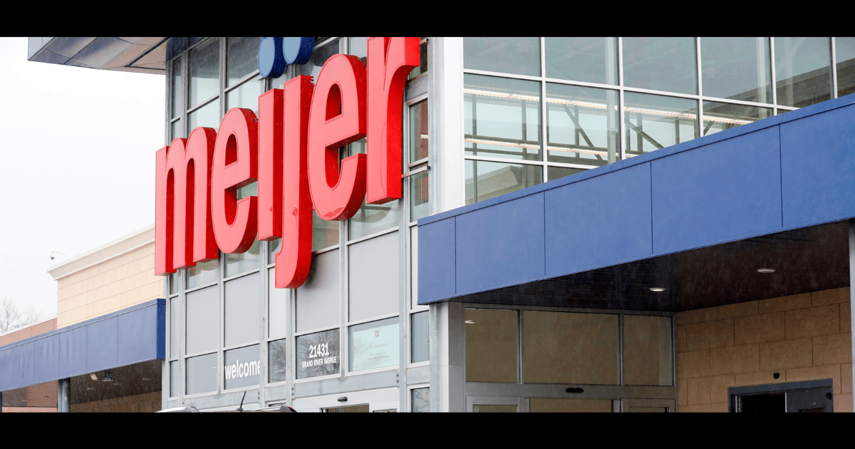 Meijer awards six employees with company honor