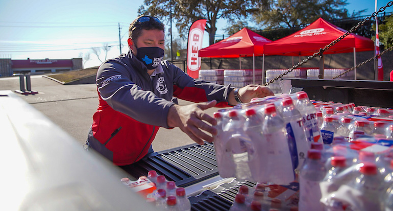 H-E-B steps up with $1 million in aid for Texas after devastating ...