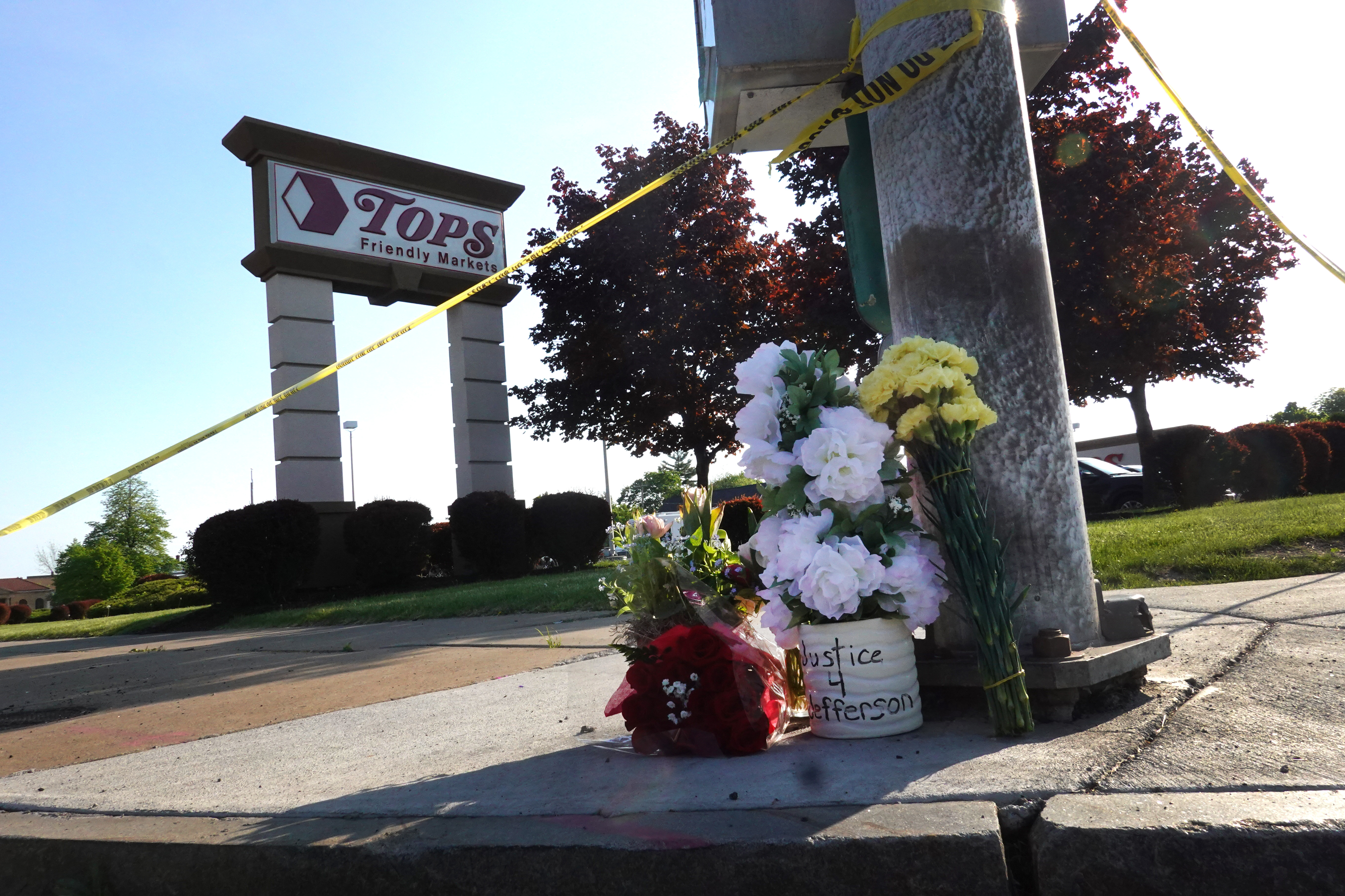 In aftermath of shooting, Tops creates survivors fund