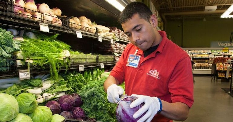 H-E-B to pay $500 ‘thank you’ bonus to all employees