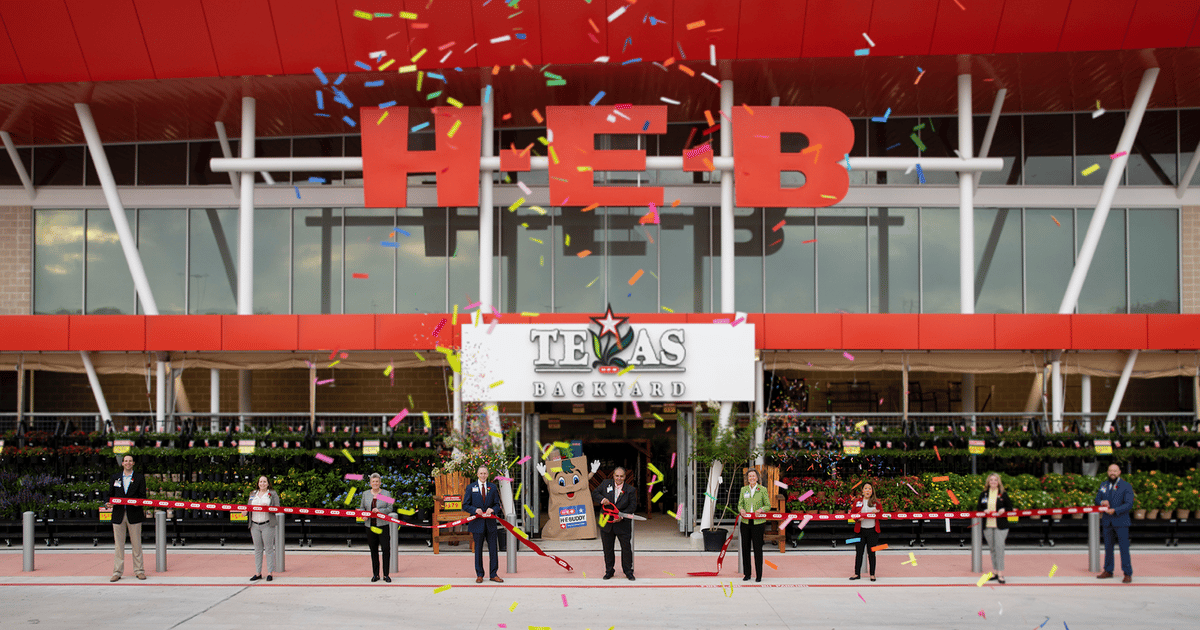 H-E-B’s latest amenities star in new South Austin store