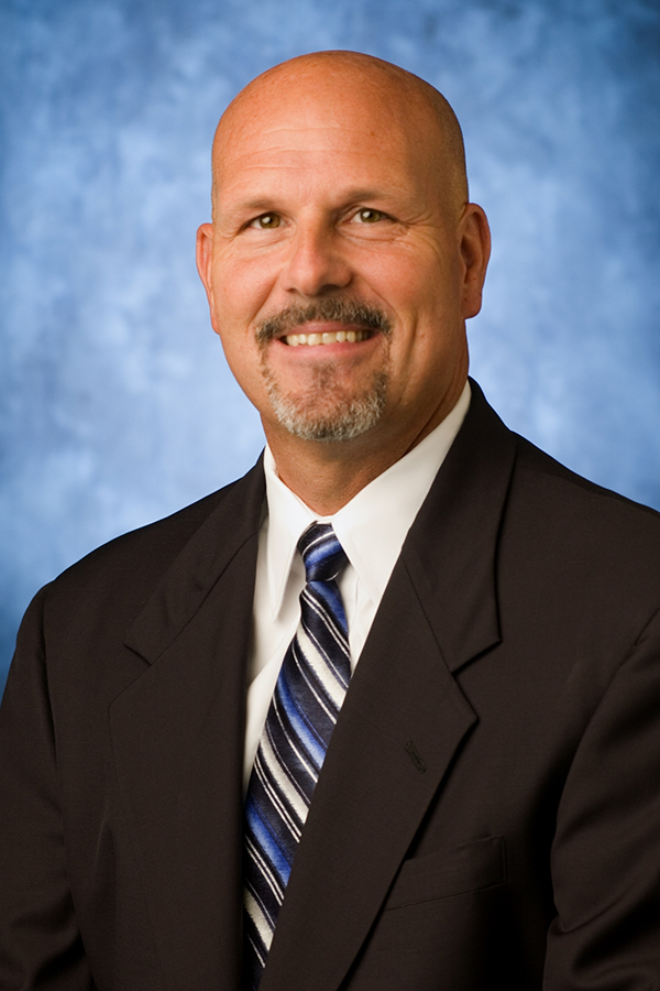 Kroger Swaps Division Presidents as Bruce Lucia Retires