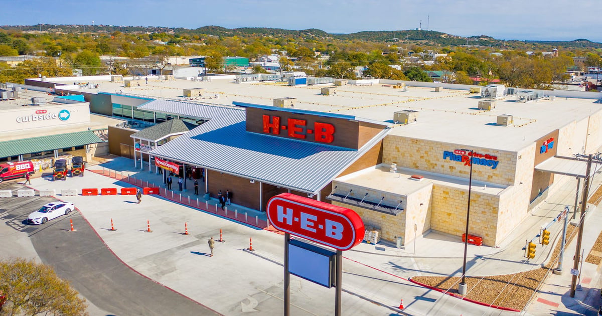 H-E-B Returns to Its Roots With New Store