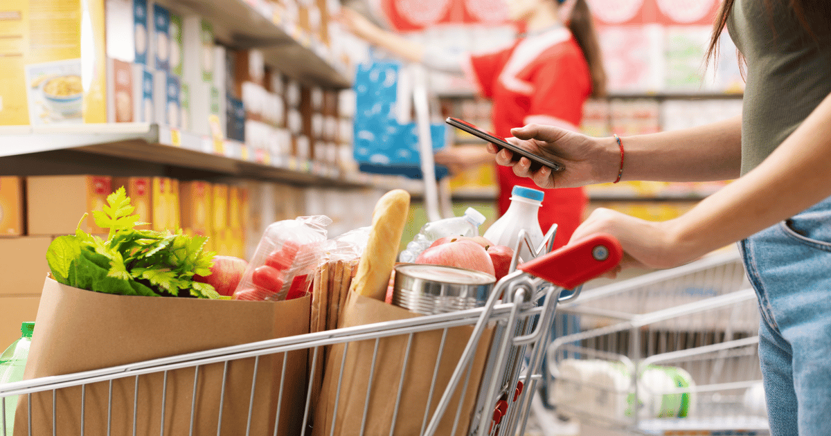 Shoppers still shifting behaviors due to inflation, fuel costs