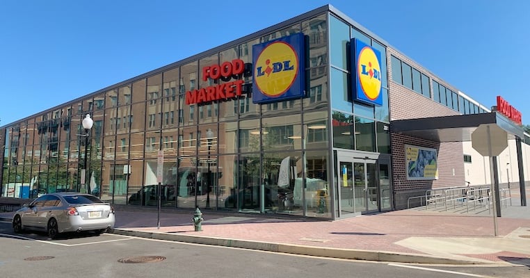 Lidl readies rotating price-cut campaign