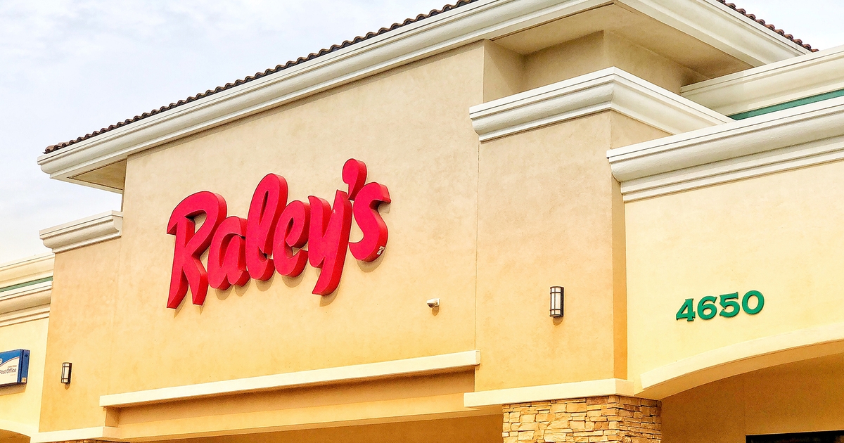 Raley’s Store 'Rocks' Community Engagement