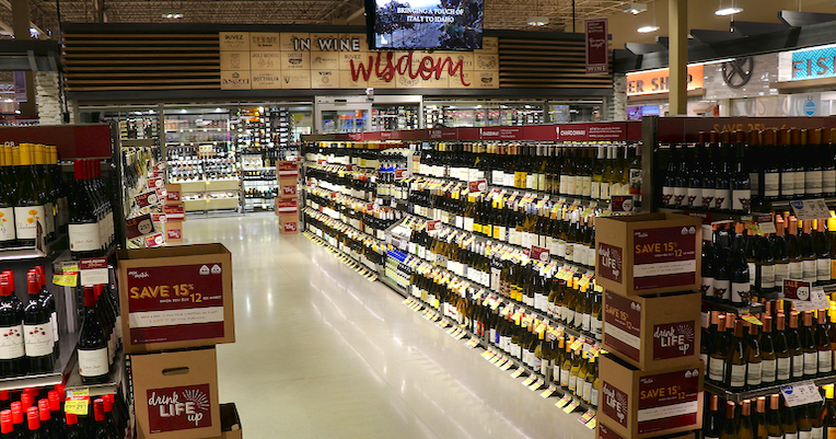 Albertsons’ Curtis Mann wins prestigious wine master award