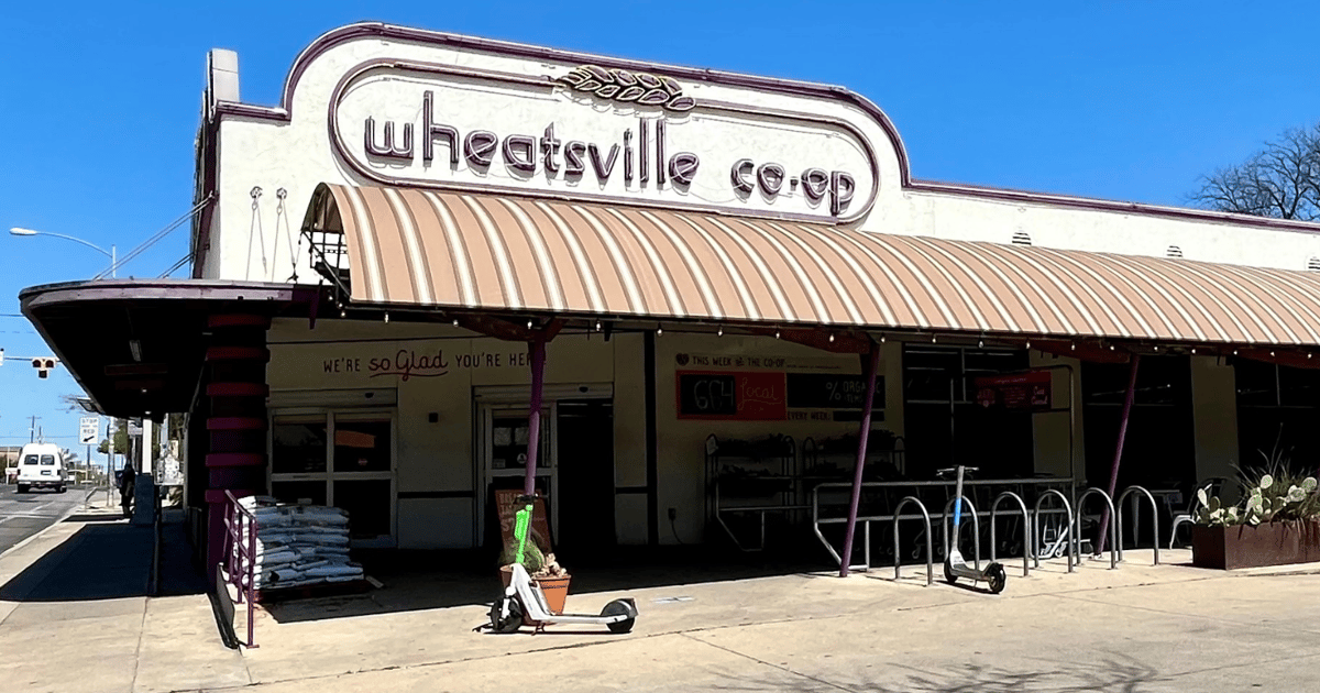A tale of two Austin grocers
