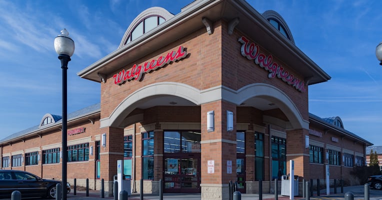 Walgreens names chief merchandising, marketing officers